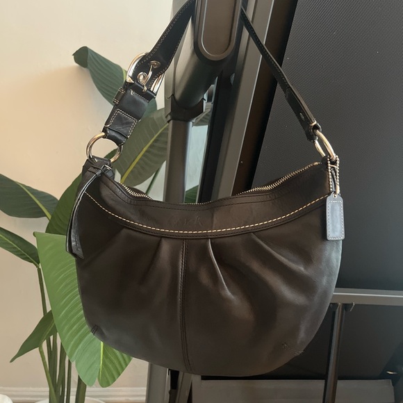 Coach | Bags | Coach Black Leather Shoulder Bag Euc | Poshmark